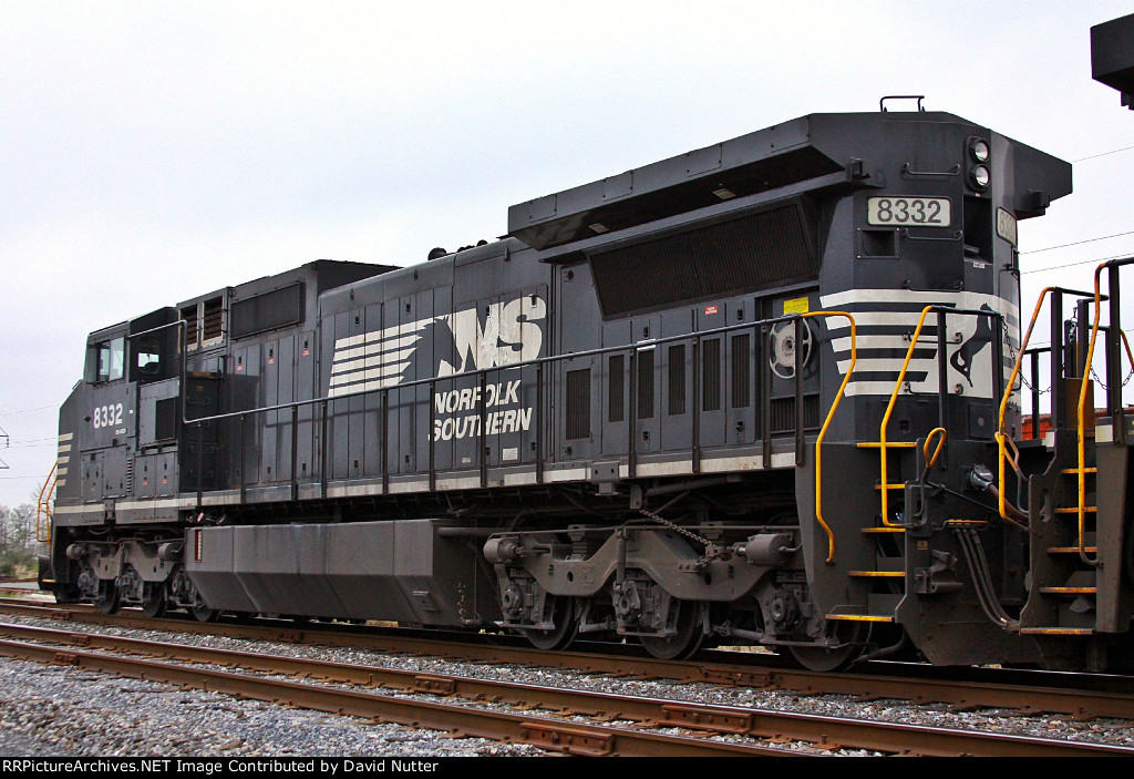 NS 8332